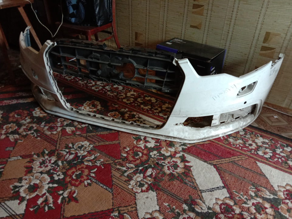 Бампер перед с-лайн дорестайлинг — Audi A6 (C7), 2 л, 2013 года ...