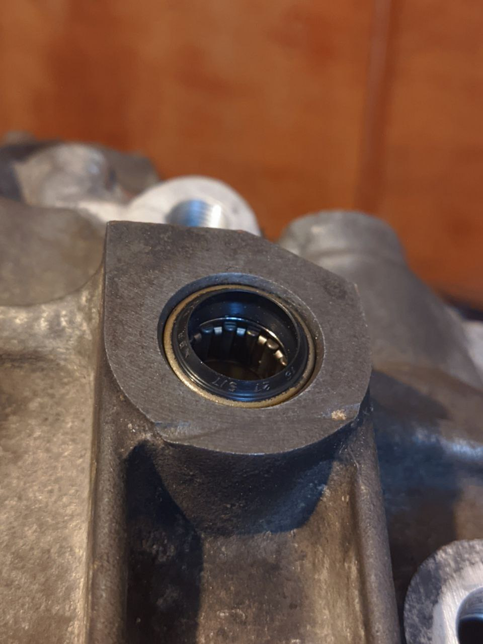 Лечение проблемы штоков выбора передач КПП — Opel Vivaro (1G), 2 л ...