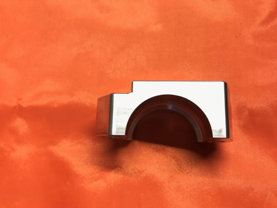 Усиленный передний кронштейн переднего стабилизатора Mercedes W211 ...