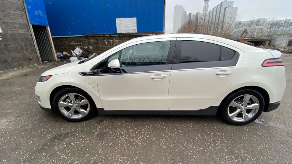 замена задней правой ступицы — Chevrolet Volt (1G), 1,4 л, 2013 года ...