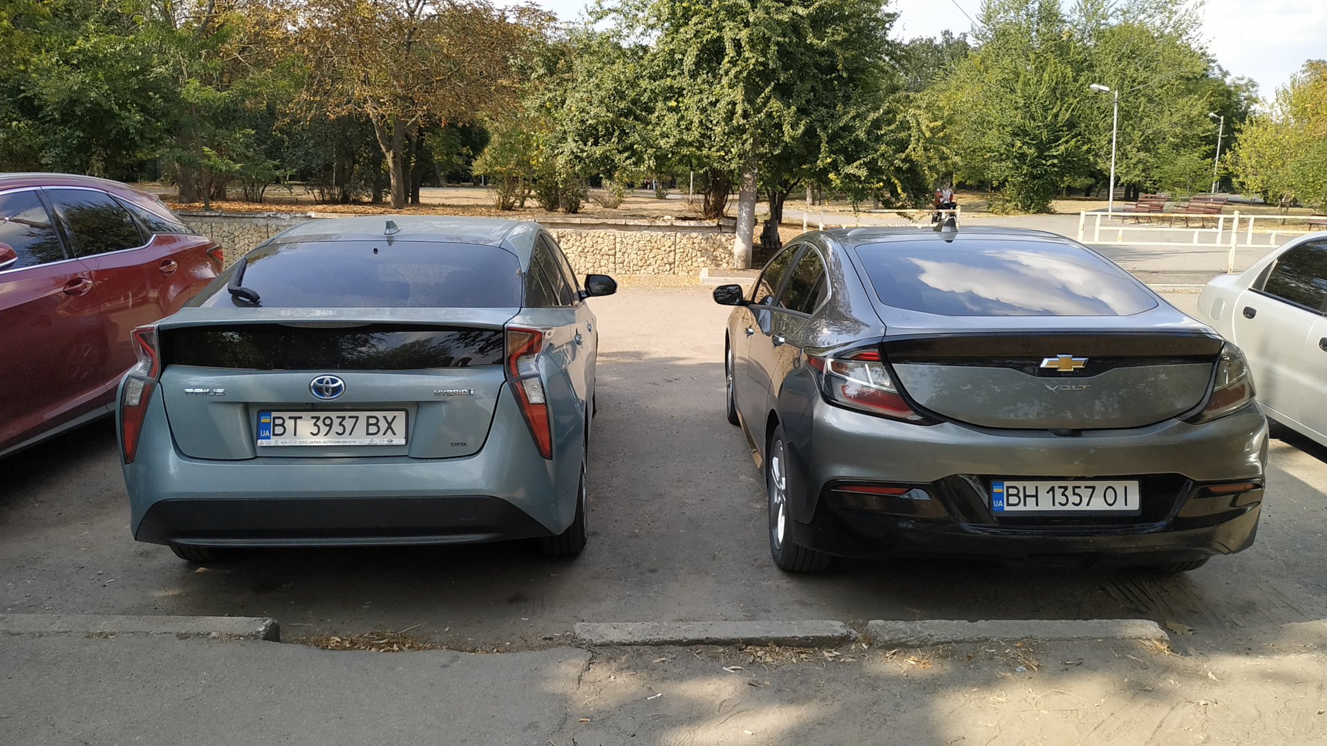 Volt vs Prius — Chevrolet Volt (2G), 1,5 л, 2017 года | наблюдение | DRIVE2