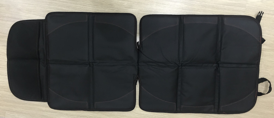 Подкладка под детское автокресло — Volkswagen Touareg (2G), 3 л, 2011 ...
