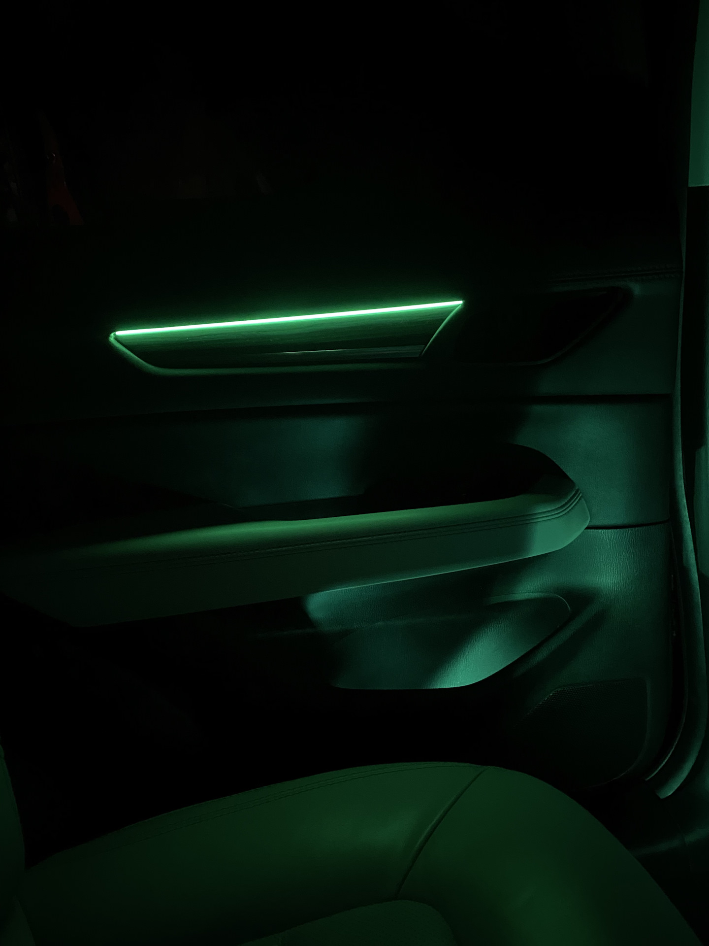 Ambient light подсветка салона — Mazda CX-5 (2G), 2,5 л, 2017 года ...