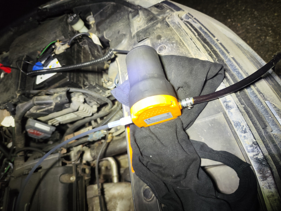 Замена масла — Chevrolet Cruze Hatchback, 1,8 л, 2013 года | плановое ...