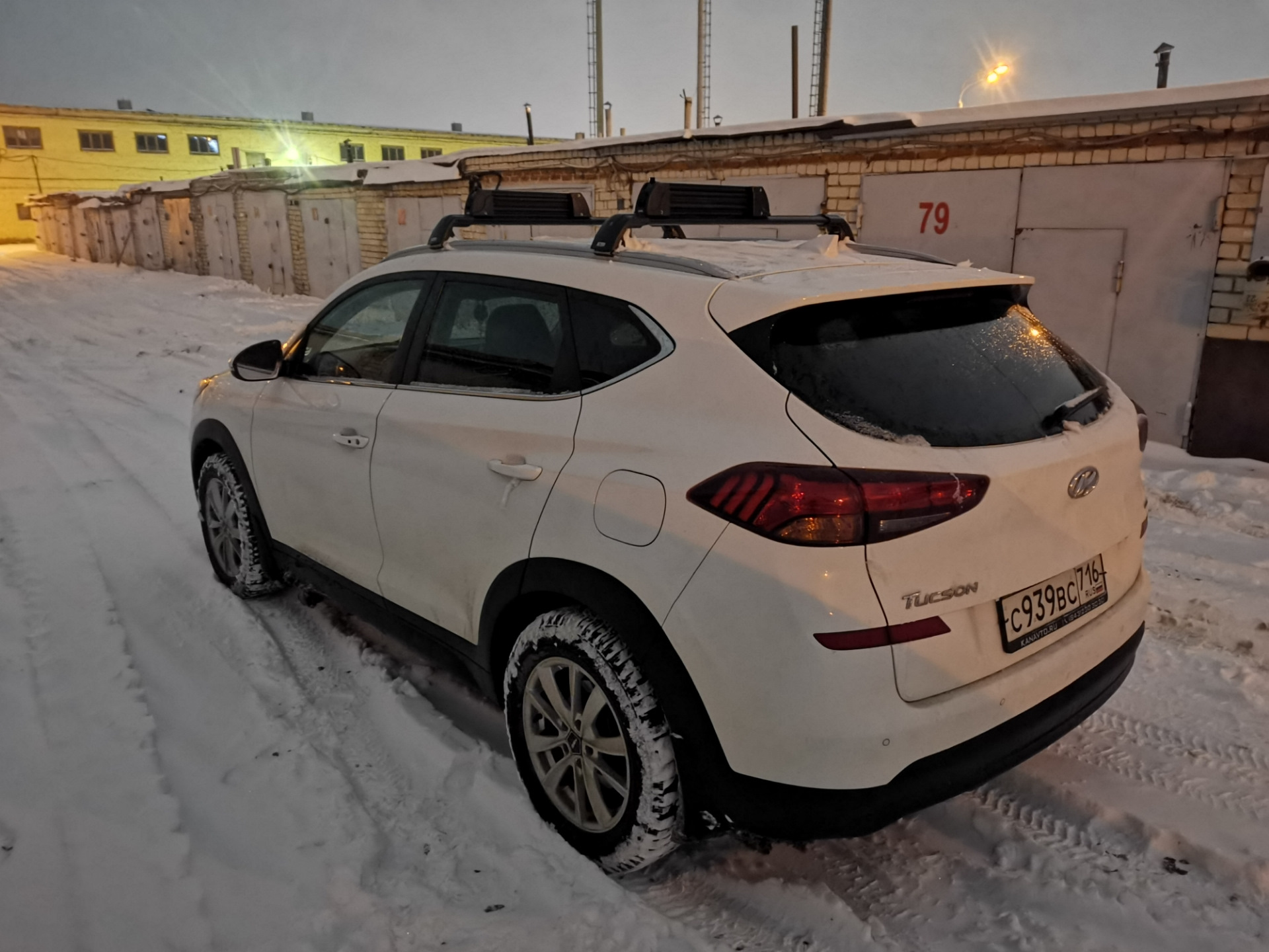 Багажник на крышу и крепление для лыж и сноуборда — Hyundai Tucson (TL ...