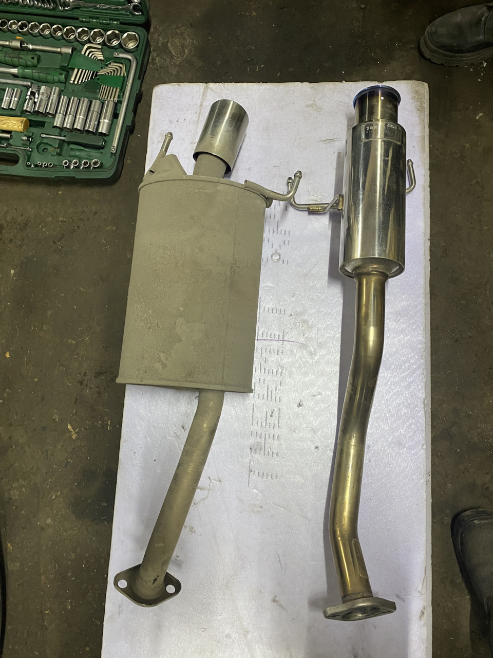 Пушка пердушка 💨 — Honda Stream (RN6-9), 1,8 л, 2011 года | тюнинг | DRIVE2