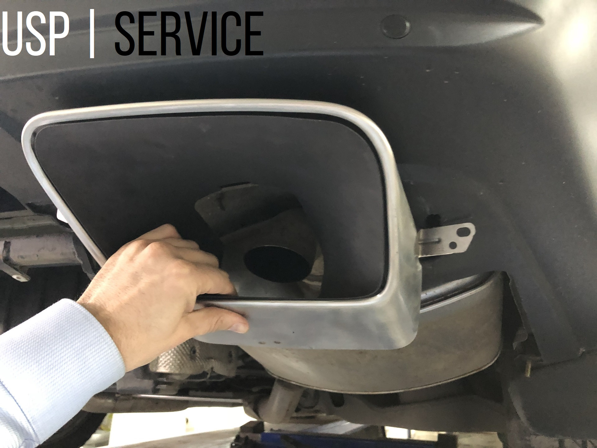 Насадка вихлопної системи Range Rover D6 2018 — | LR105877, LR105878 ...