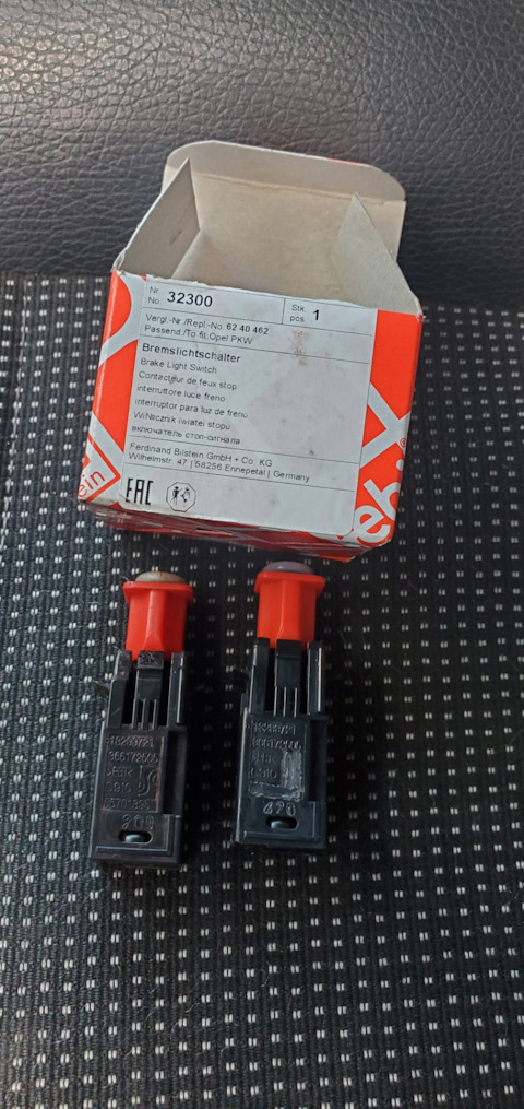 6240462 Датчик вкл задних фонарей STOP / Opel | Запчасти на DRIVE2