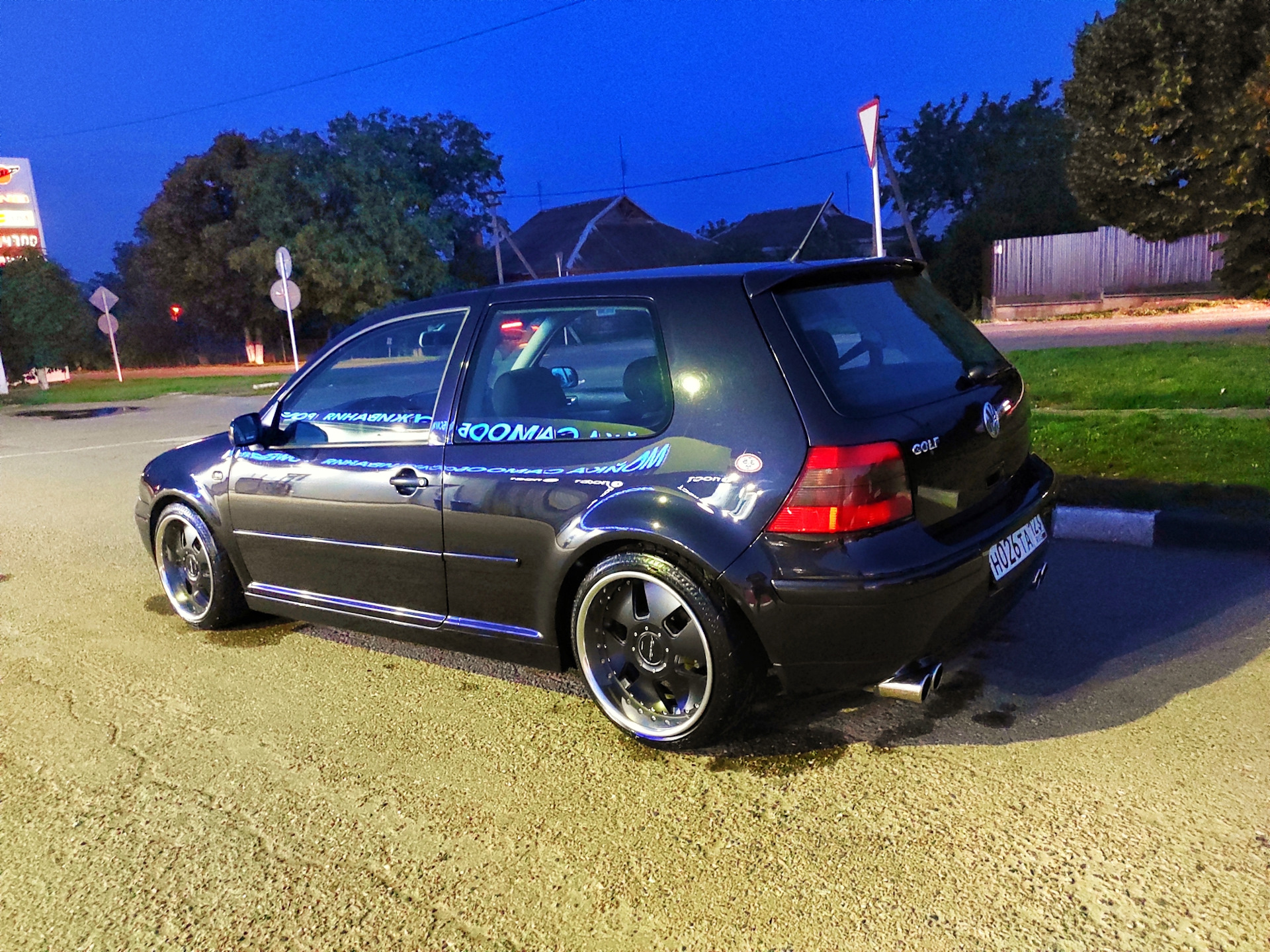 Замена сайлентблоков балки, тормозных шланг, масла, задней втулки ...