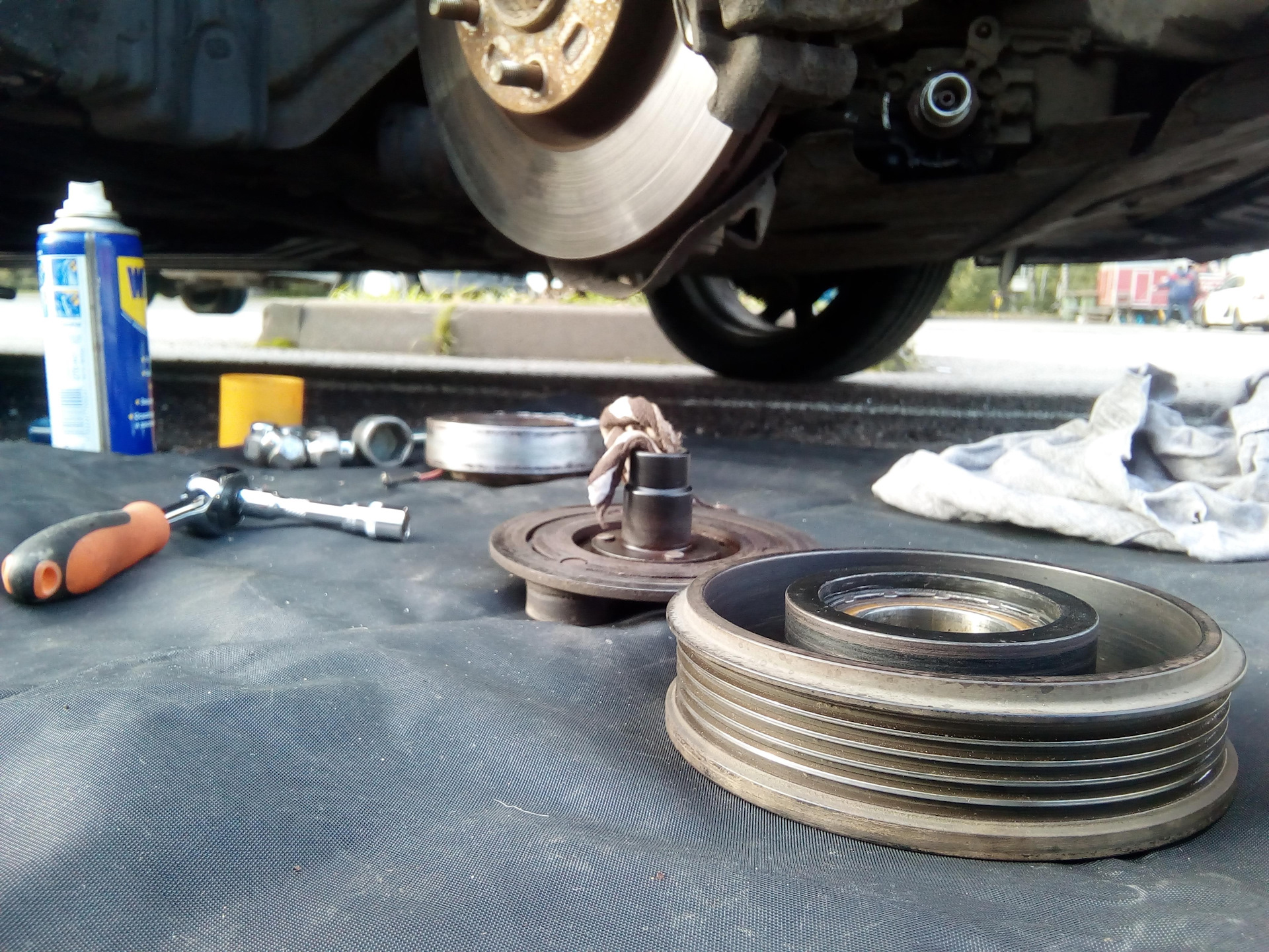 Замена задней подвески. — Mazda 3 (1G) BK, 2 л, 2008 года | визит на ...