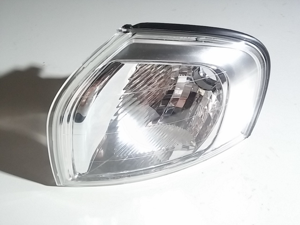 30655422 Указатель поворота передний левый Volvo | Запчасти на DRIVE2