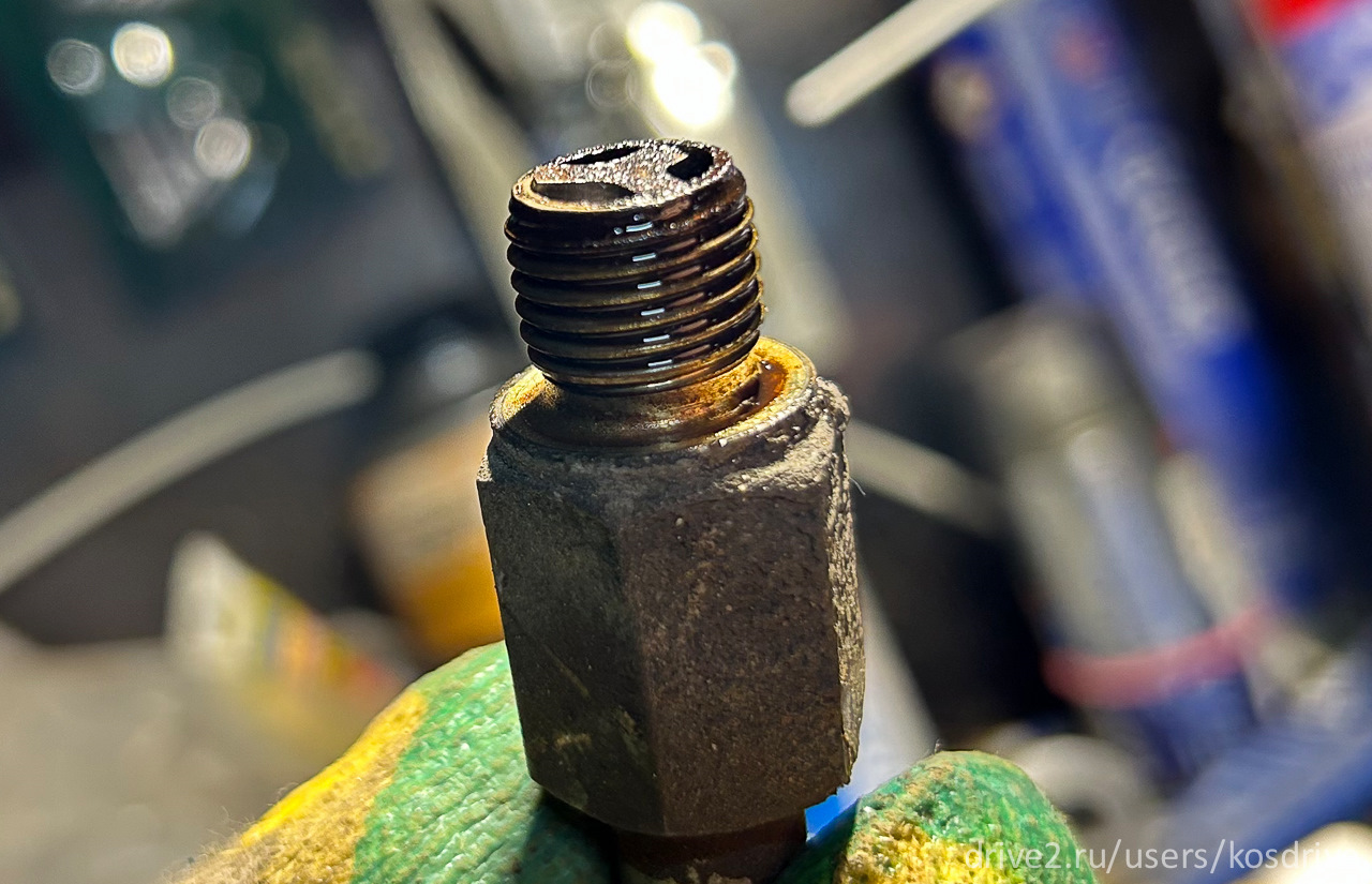 Обслуживание невозвратного клапана турбины 30677524 — Volvo S80 (2G), 2 ...