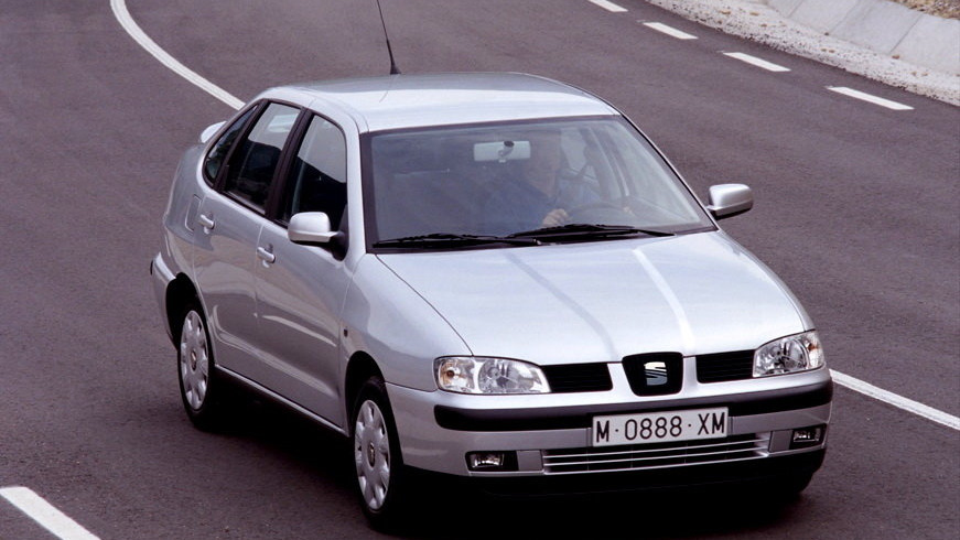 Трос открывания двери. SOS — SEAT Cordoba (Mk I), 1,4 л, 2000 года ...