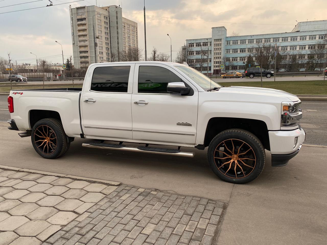 Запись, 4 апреля 2020 — Chevrolet Silverado (K2XX), 5,3 л, 2017 года ...