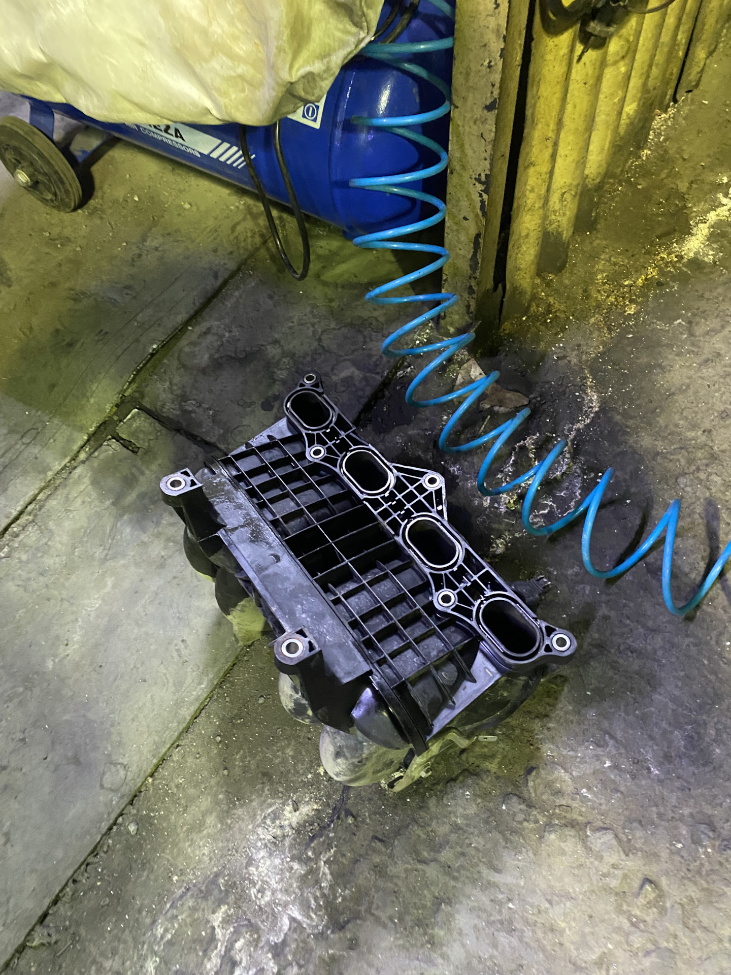 Меня тоже постигла беда — замена трубки охлаждающей жидкости — Toyota ...