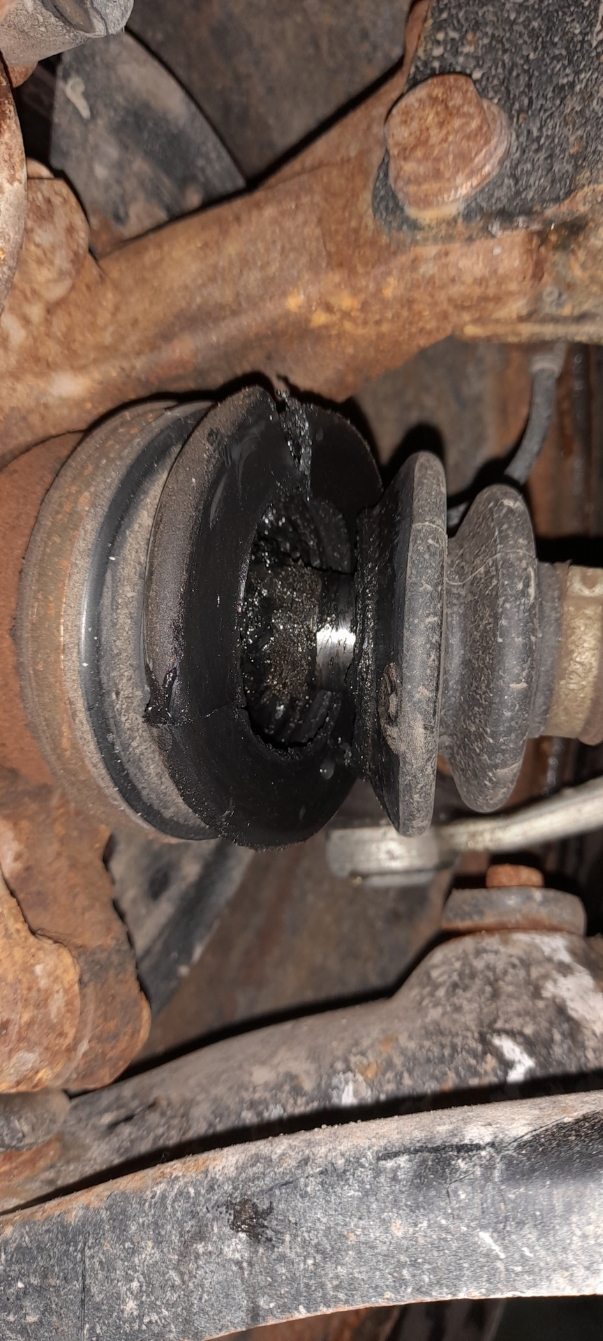 Пока меняли свечи… — Renault Sandero Stepway (2G), 1,6 л, 2017 года ...