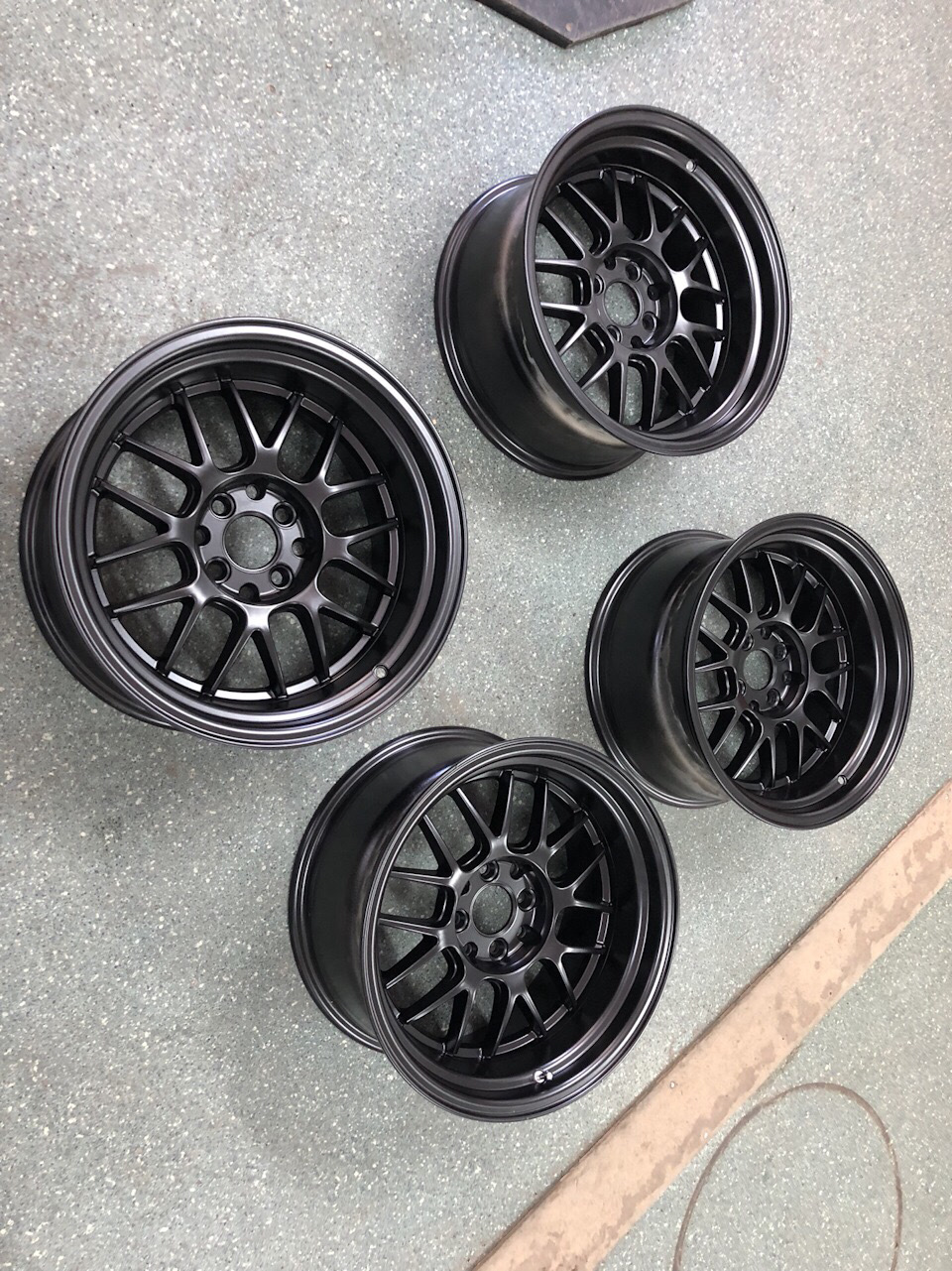 Диски и резина в продаже — Mitsubishi Libero, 2 л, 2000 года | колёсные диски | DRIVE2