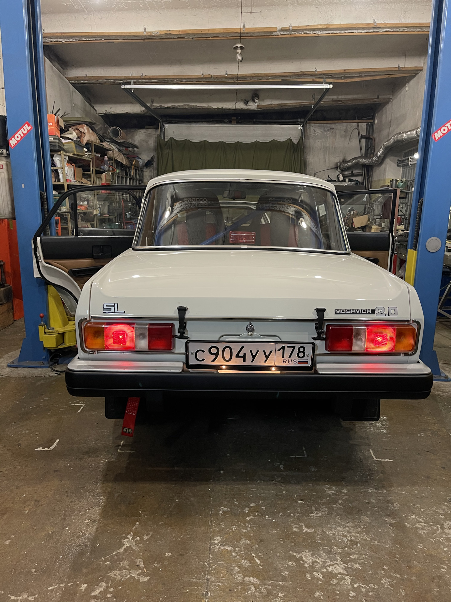 Она ожила. — Москвич 2140 SL, 2 л, 1983 года | просто так | DRIVE2