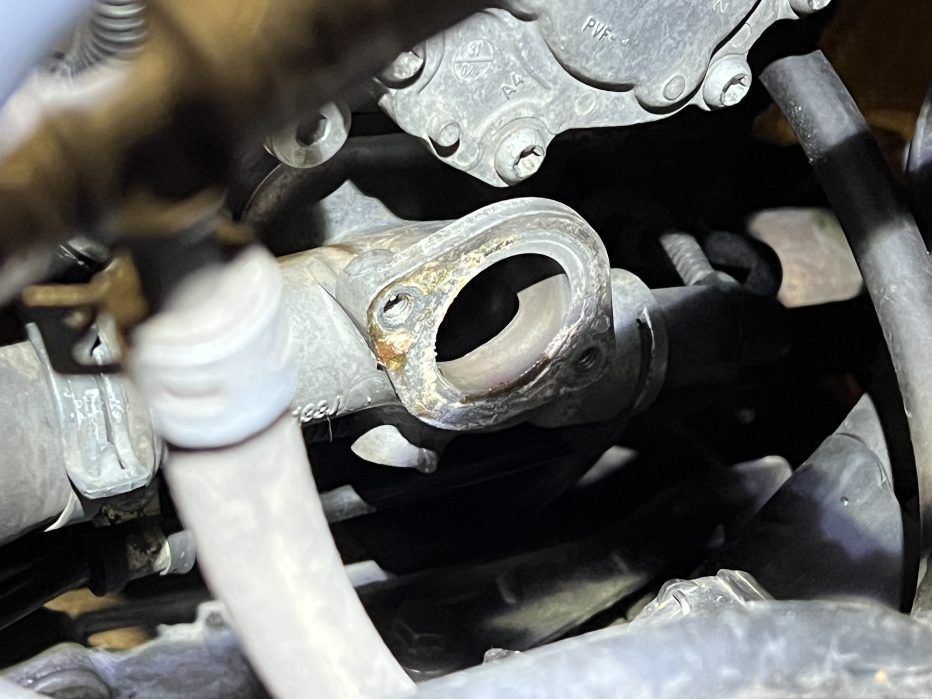 Замена фланца системы охлаждения. SEAT Alhambra 1.9 TDI. — SEAT ...