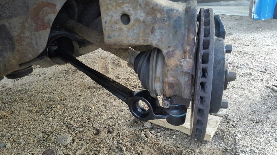 Новый замок лючка бензобака — Chevrolet Lanos, 2,5 л, 2008 года ...