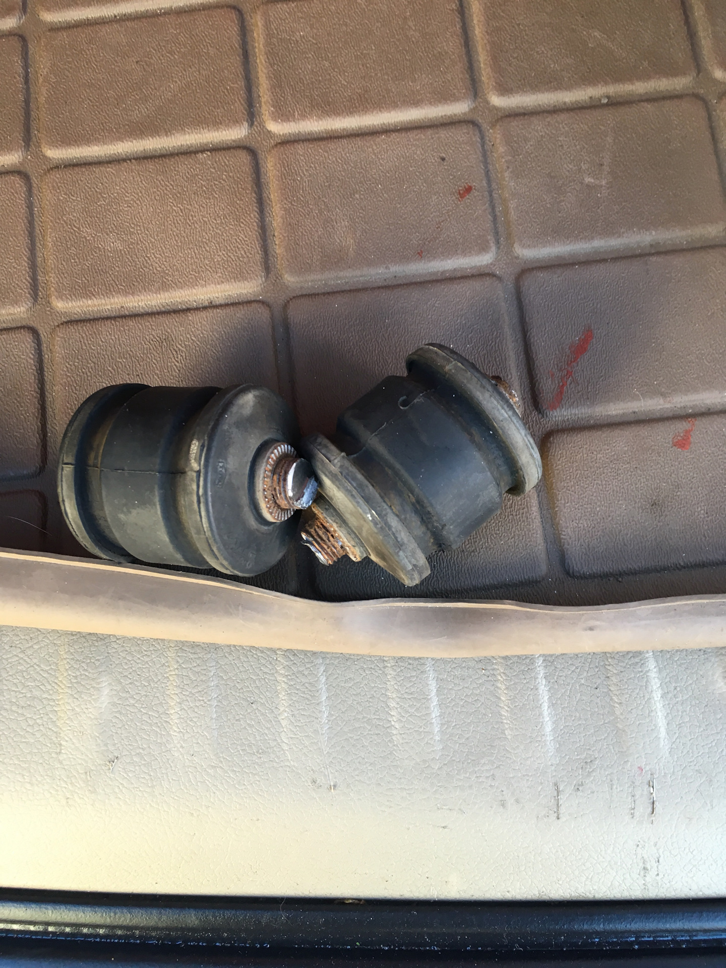 Ремонт задней подвески — Toyota Highlander (XU40), 3,5 л, 2011 года ...