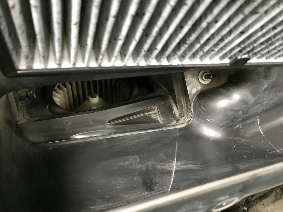 Доп салонный фильтр — Audi A6 (C7), 1,8 л, 2015 года | расходники | DRIVE2