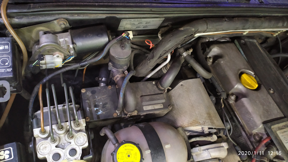 Вариант места для установки автономки на Фронтеру — Opel Frontera B, 2 ...