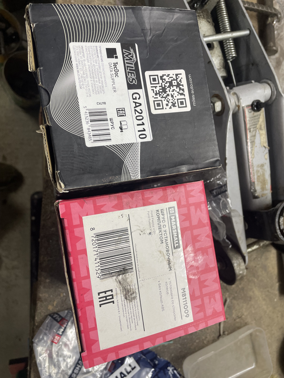 Замена 2х шрусов за 1 месяц и мелочи — Ford Fusion, 1,6 л, 2008 года ...