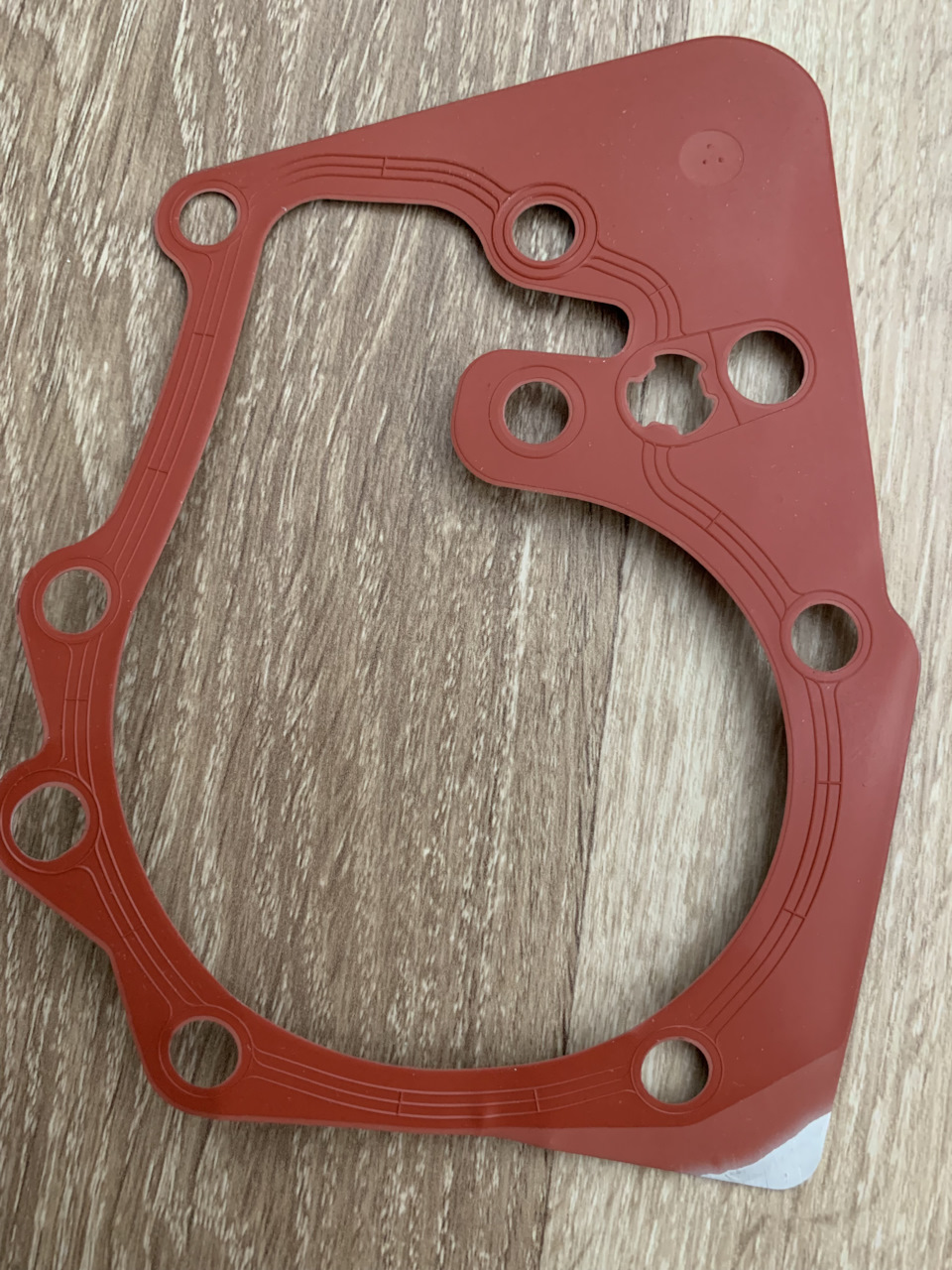 Насос водяной ( помпа ), Renault / Nissan / Lada . K4M / K4J . 210105707R / 210100753R / Valeo ...