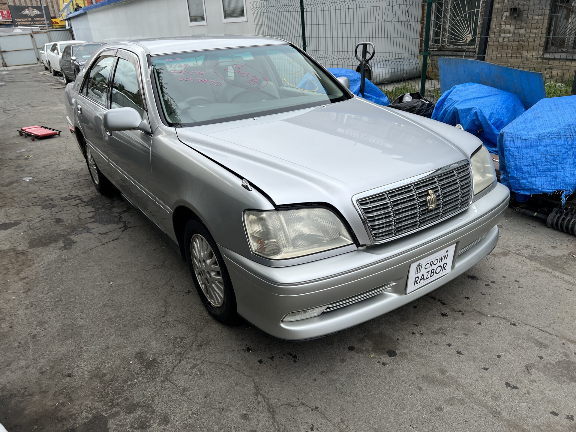 Toyota Crown JZS175 Royal Saloon G, в наличии во Владивостоке — Crown ...