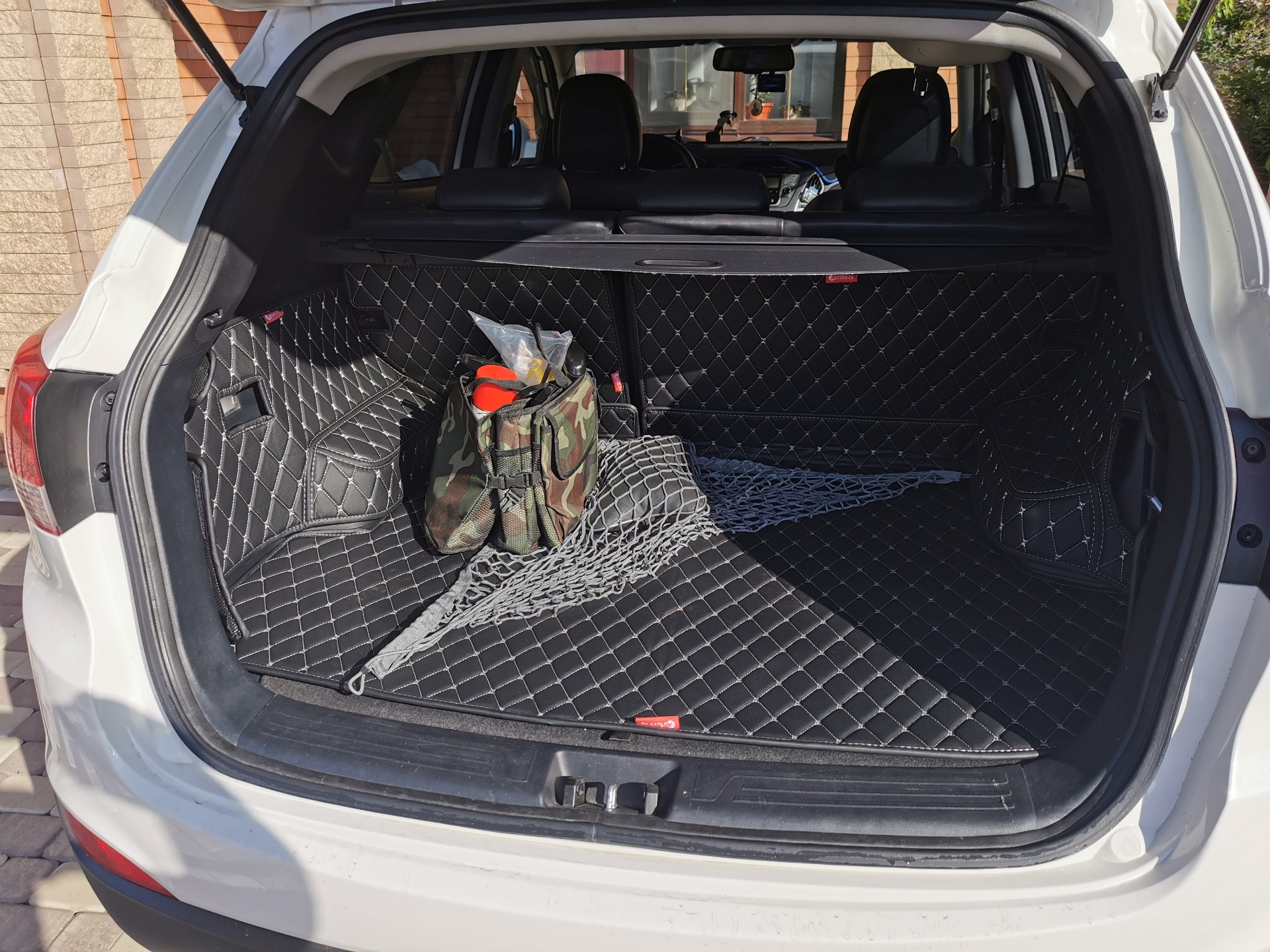 Багажник в экокожу! — Hyundai ix35, 2 л, 2012 года | аксессуары | DRIVE2
