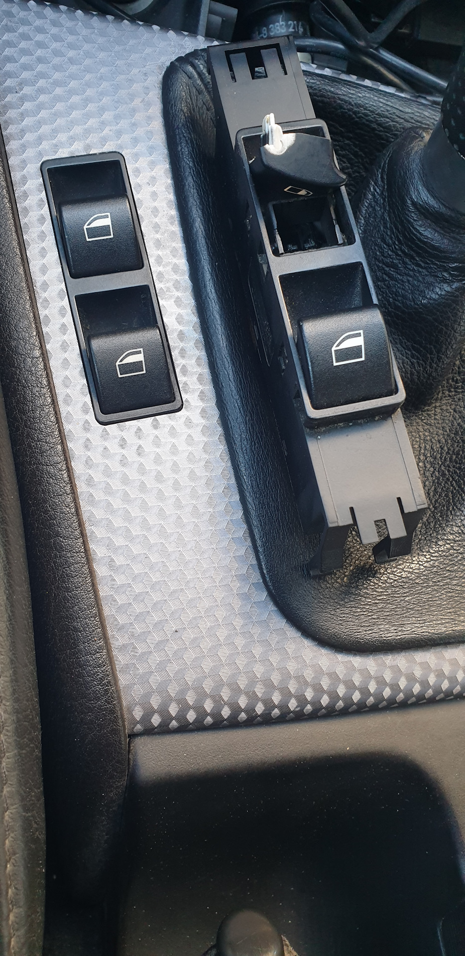 Сломалась кнопка стеклоподъёмника — BMW 3 series Coupe (E46), 3 л, 2005 ...