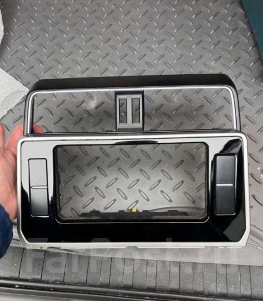 Рамка магнитолы на Toyota Land Cruiser Prado 150-series. Б/у | 1 500 ...