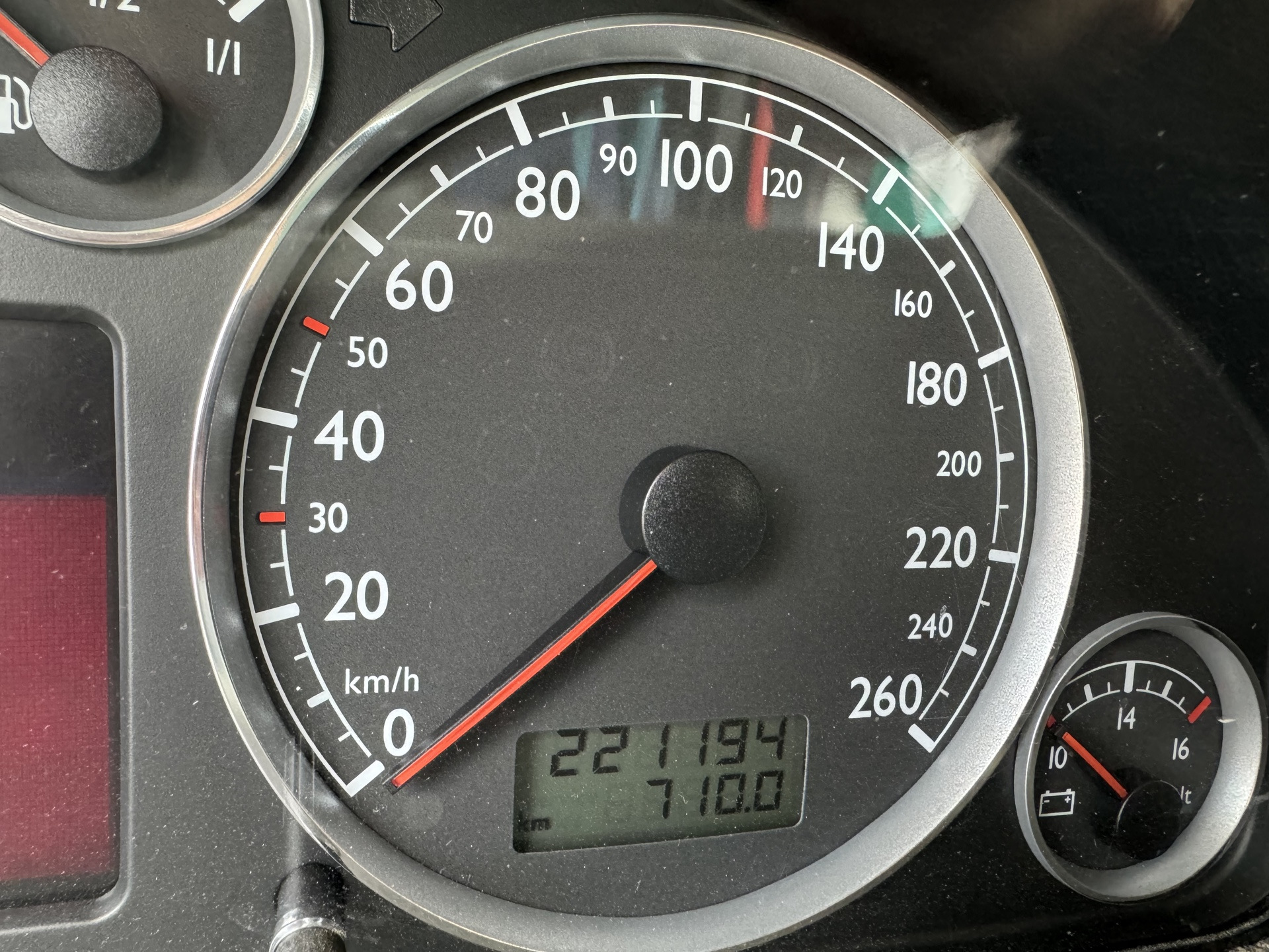 ТО-220ткм + передние тормоза — Volkswagen Sharan (1G), 1,8 л, 2007 года | плановое ТО | DRIVE2