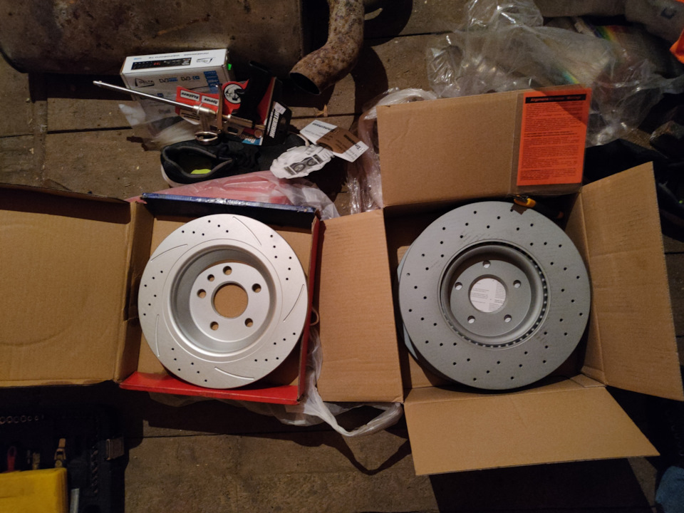 Небольшое То — Ford Kuga (1G), 2,5 л, 2012 года | запчасти | DRIVE2