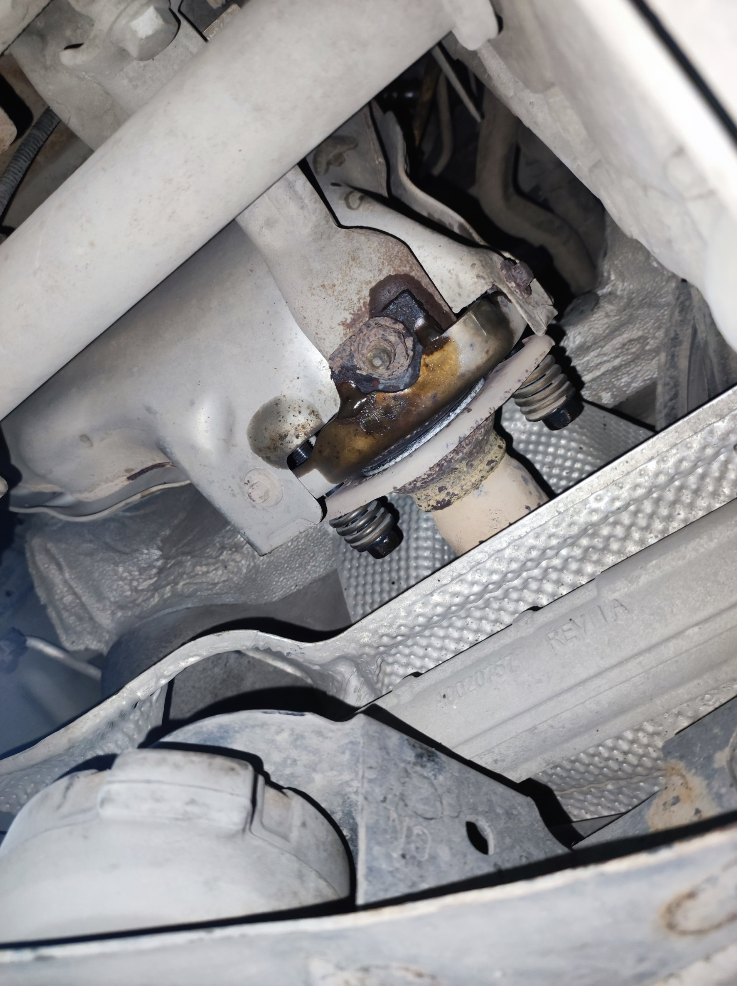 Обслужил и помыл) — Renault Fluence, 1,6 л, 2014 года | визит на сервис ...