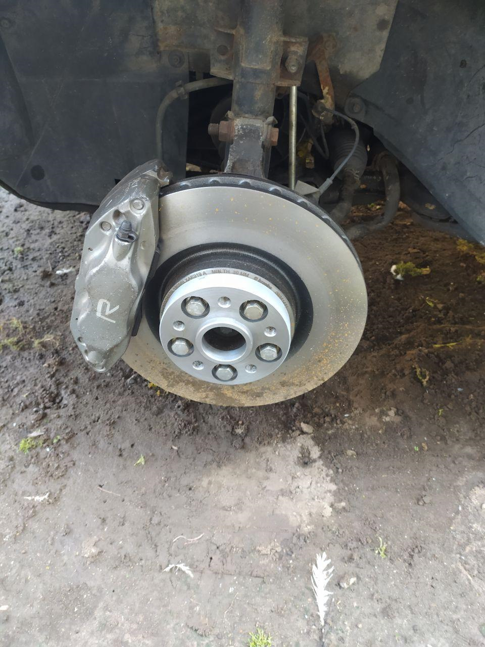 Установка 4х-пошневых тормозов от S60R — Volvo S80 (1G), 2,9 л, 2002 ...