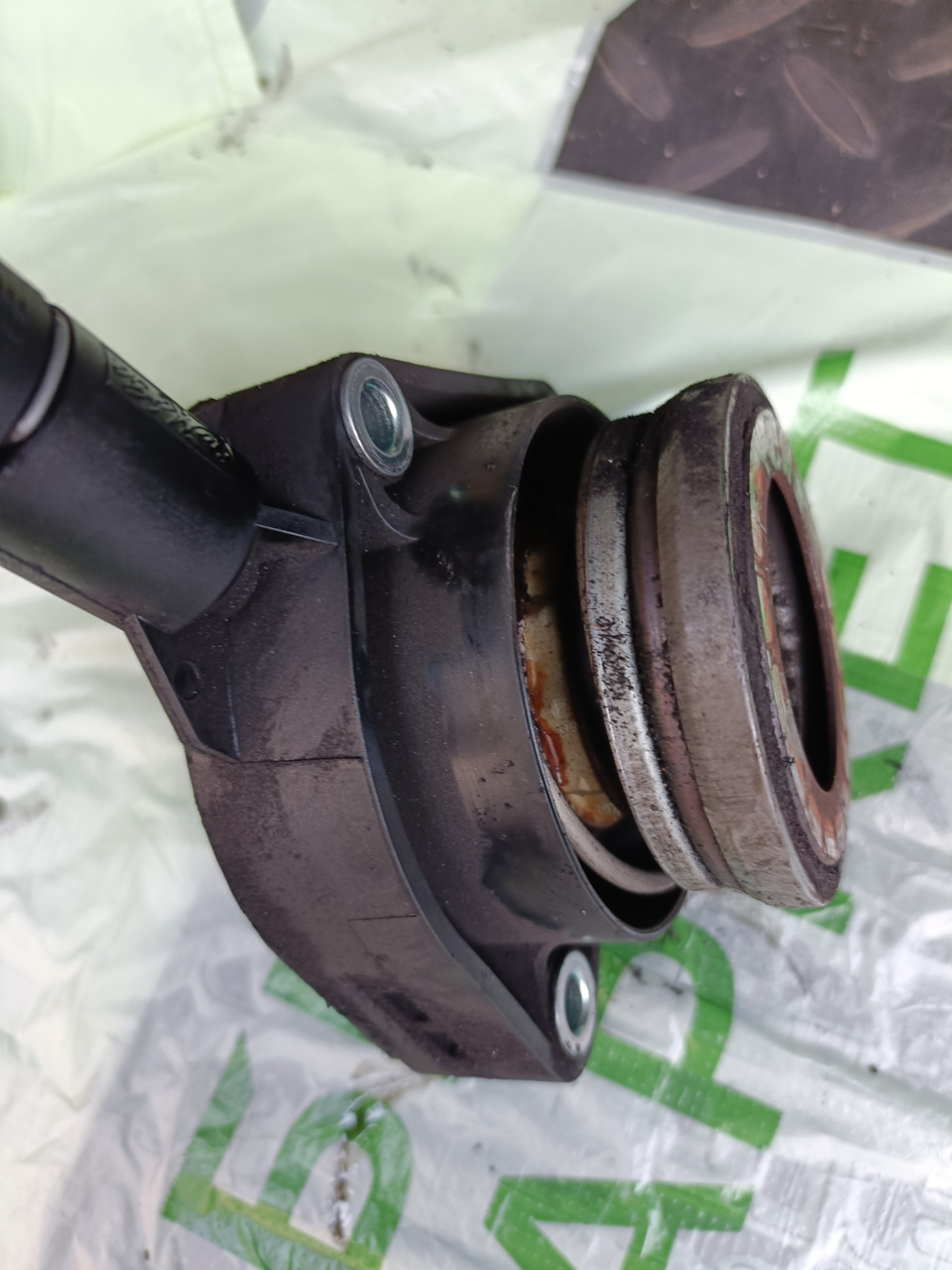 Замена сцепления — Ford Mondeo IV, 2 л, 2010 года | визит на сервис ...