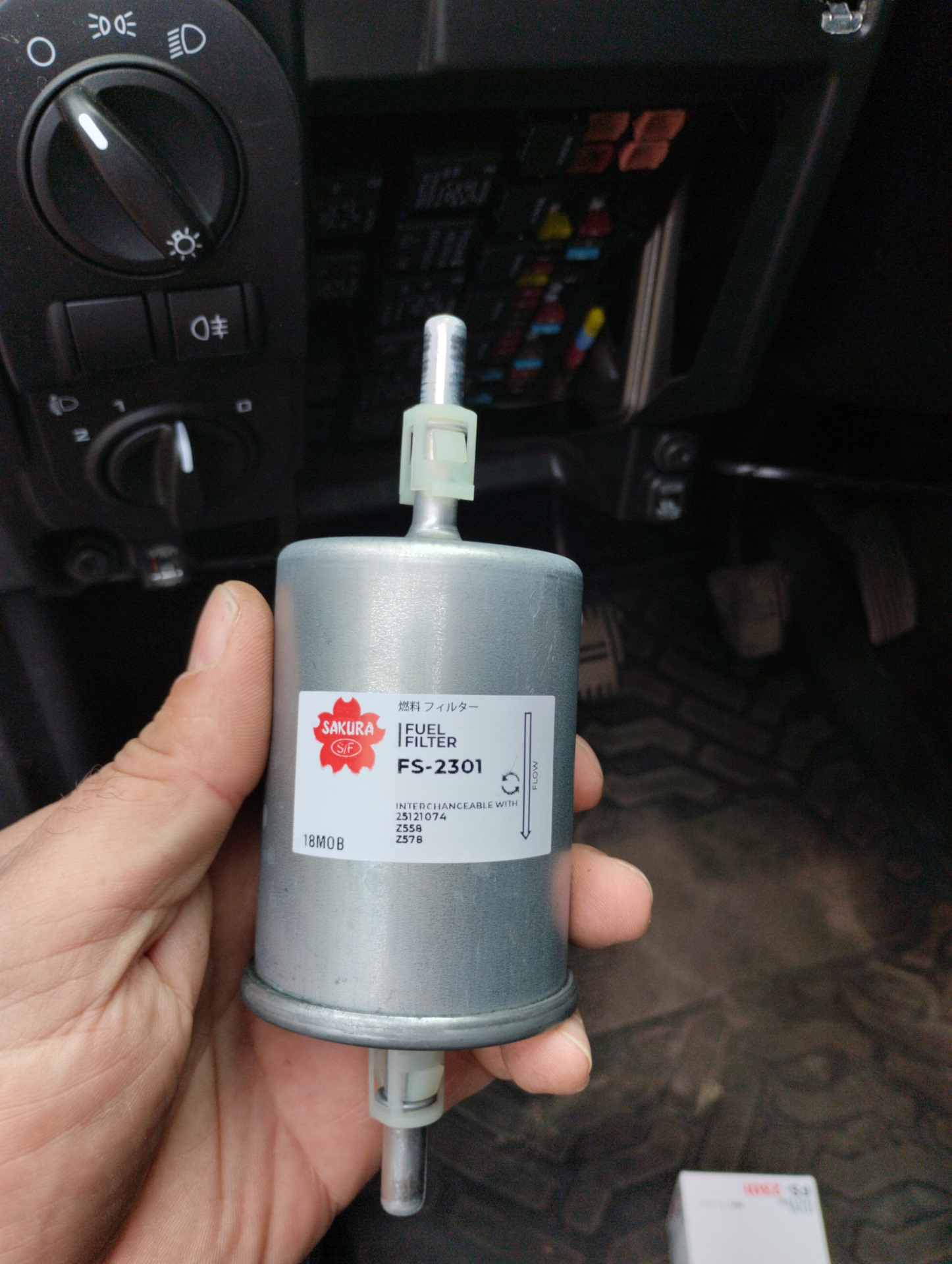 Замена топливного фильтра — Lada Гранта Лифтбек (2G), 1,6 л, 2022 года ...