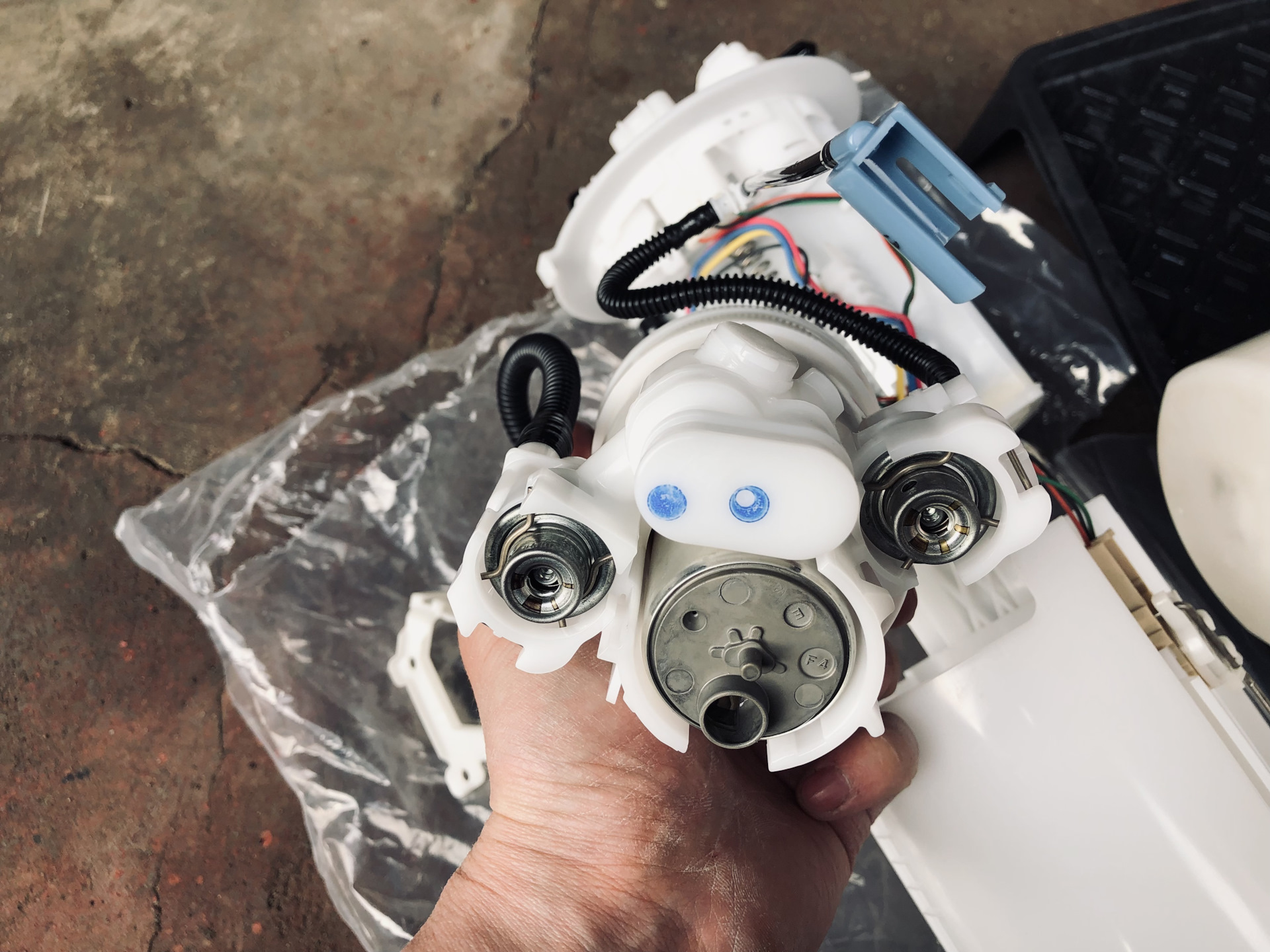 Завершение ТО — 80.000км, Замена Топливного Фильтра ! — Toyota Camry ...