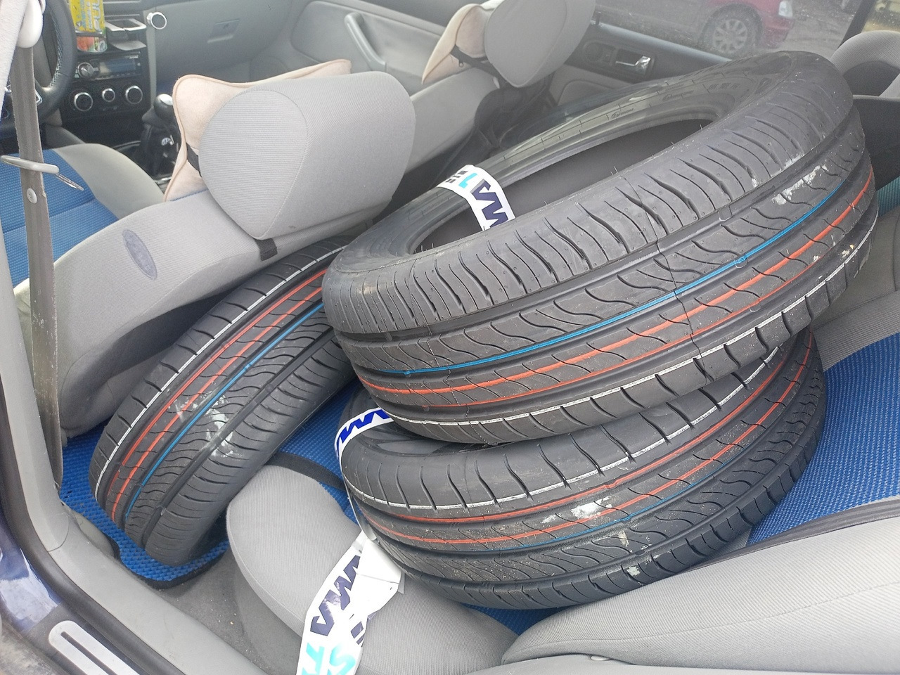 Итоги 2025 года — Volkswagen Polo Hatchback Mk4, 1,2 л, 2003 года ...