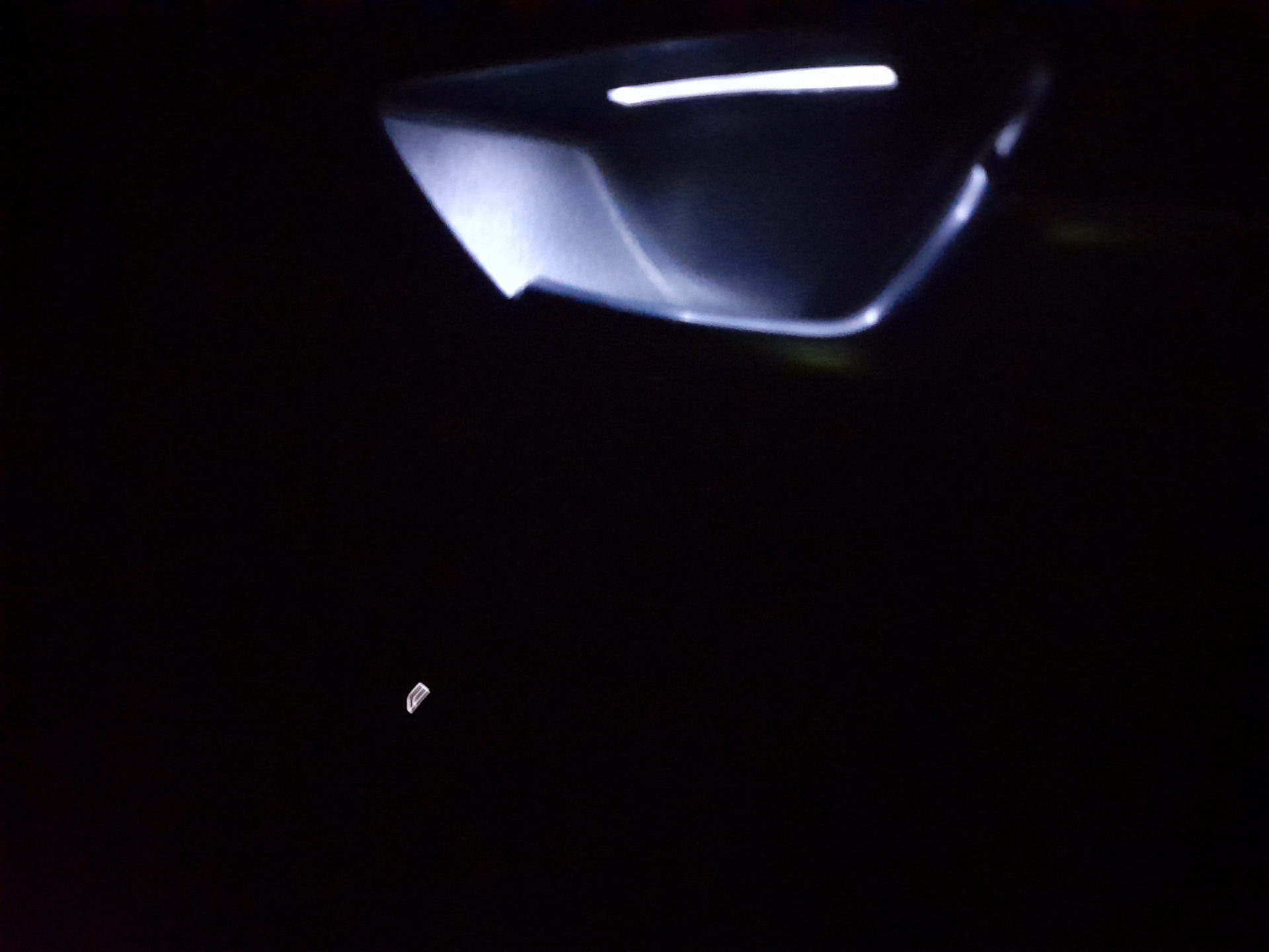 Пересвет салона. Часть 1. Заменители — Volvo XC70 III, 2,4 л, 2010 года ...