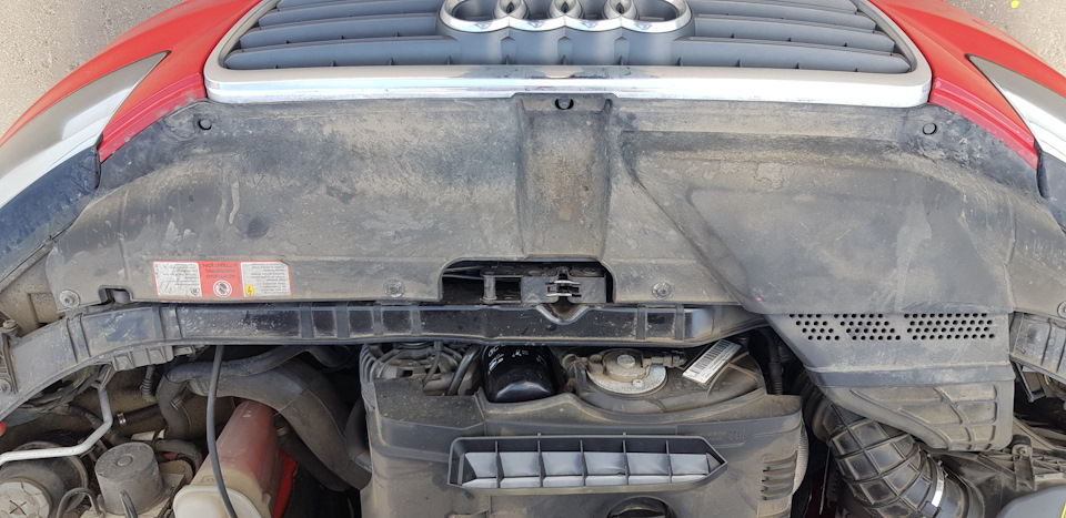 Фильтр воздушный грубой очистки — Audi A4 (B8), 1,8 л, 2009 года ...