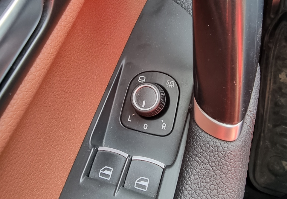 Электроскладывание зеркал — Volkswagen Passat CC, 1,8 л, 2012 года ...