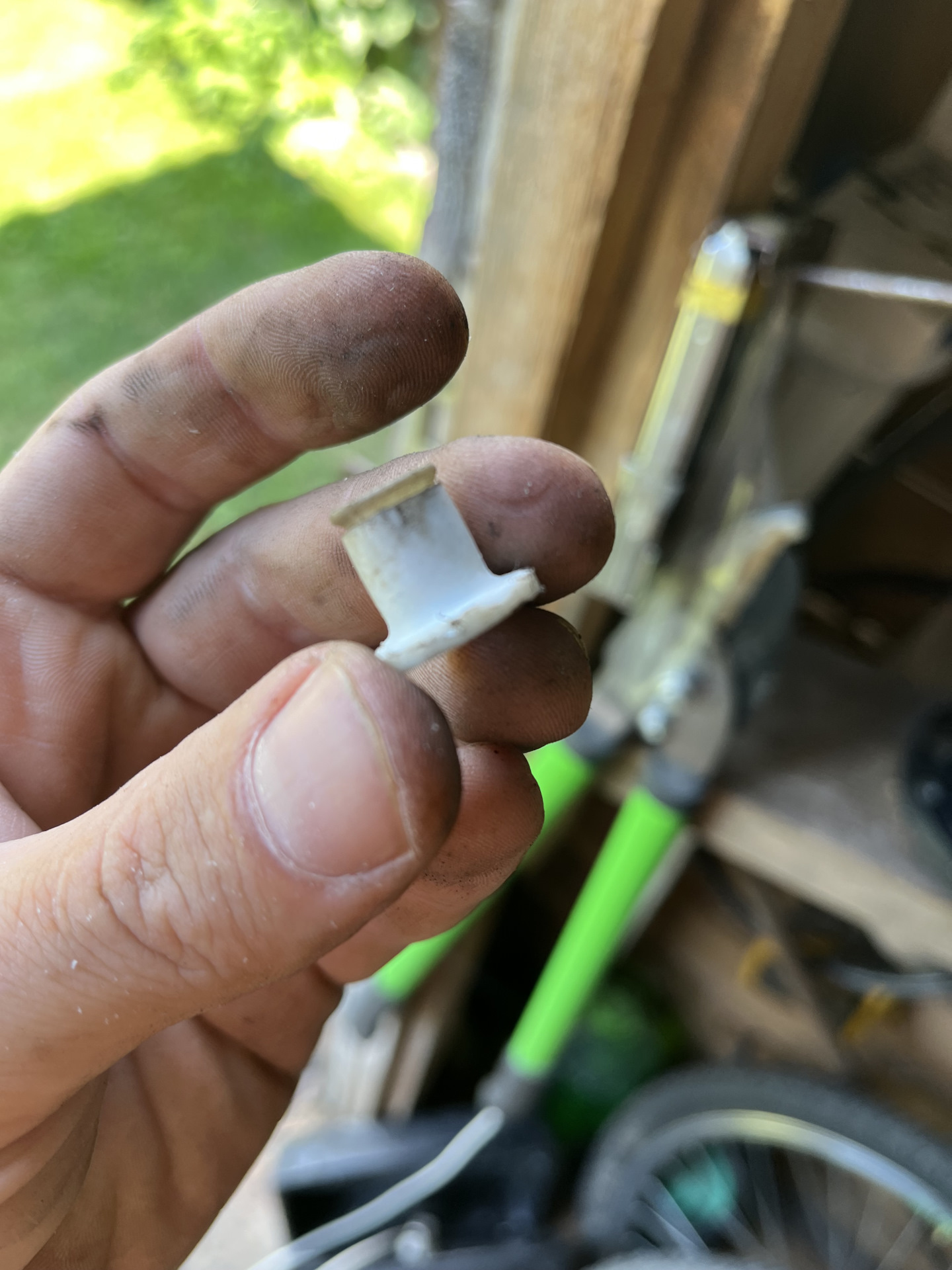 Развалилась втулка троса акпп — Ford Mondeo V, 2,5 л, 2015 года ...