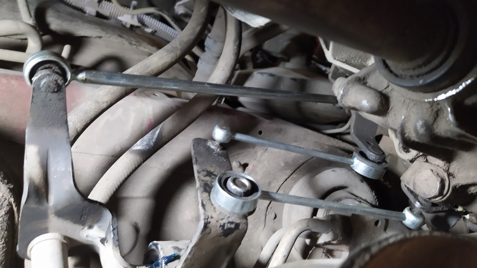 Тяги рычага КПП — замена. — Peugeot 206, 1,6 л, 2003 года | запчасти ...