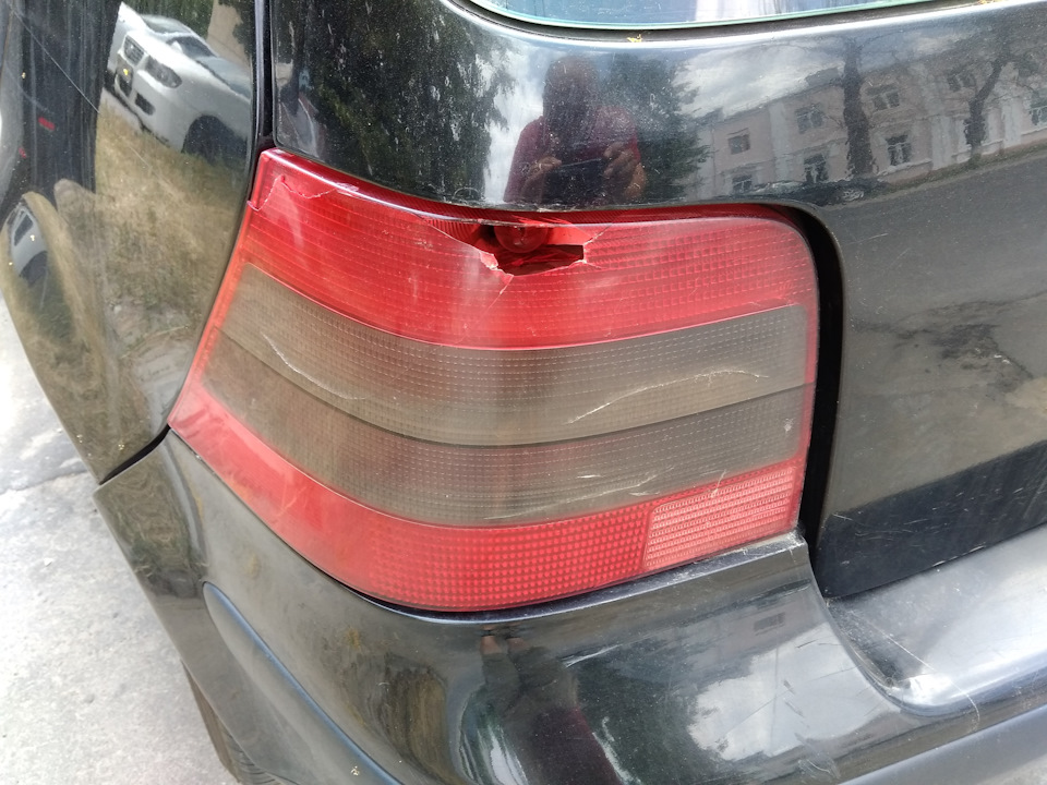 Нужен задний левый фонарь! — Volkswagen Golf Mk4, 1,8 л, 1998 года ...