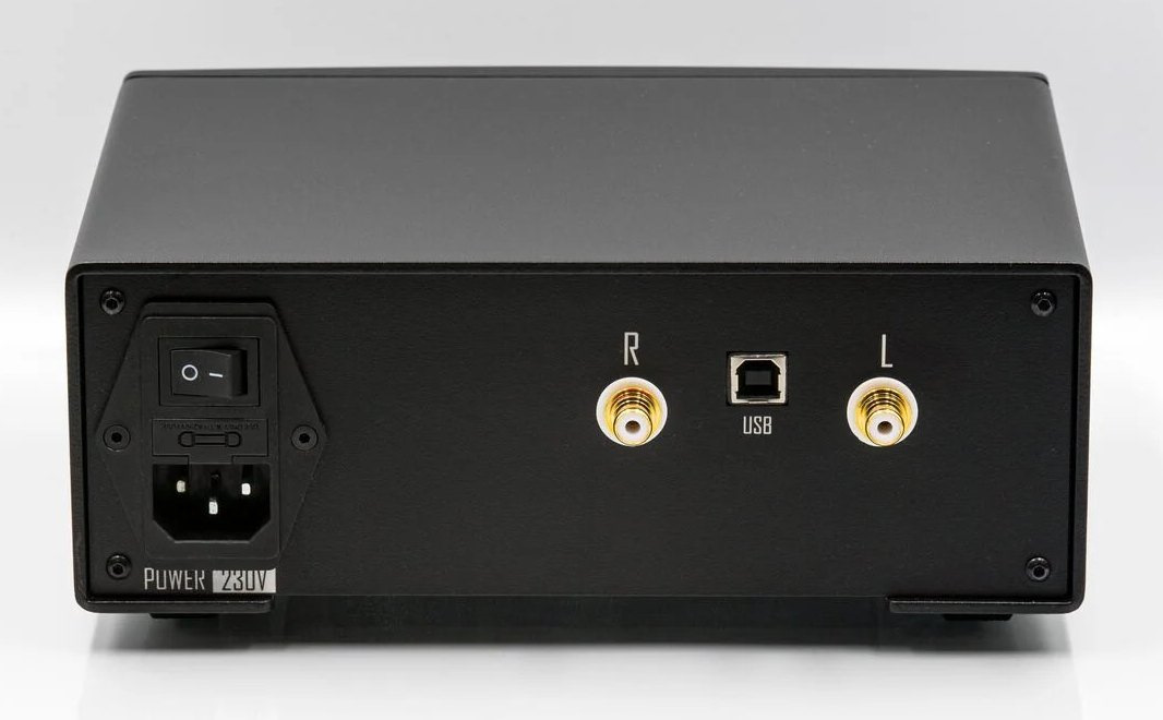 Господа из Москвы, у кого есть желание послушать хорошо апгрэйженный SQTech Matrix R2R ? И ...