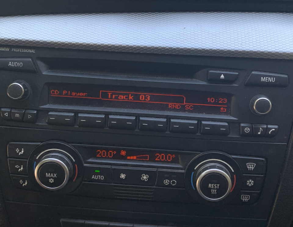 Professional CD121 CZECH вместо Professional CD73 Alpine — BMW 1 series ...