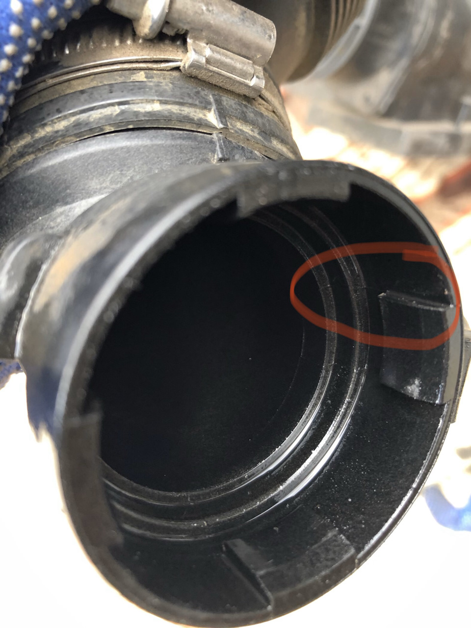 Устранение запотевания патрубка🙂👌 — Volkswagen Passat Alltrack (B7), 2 ...